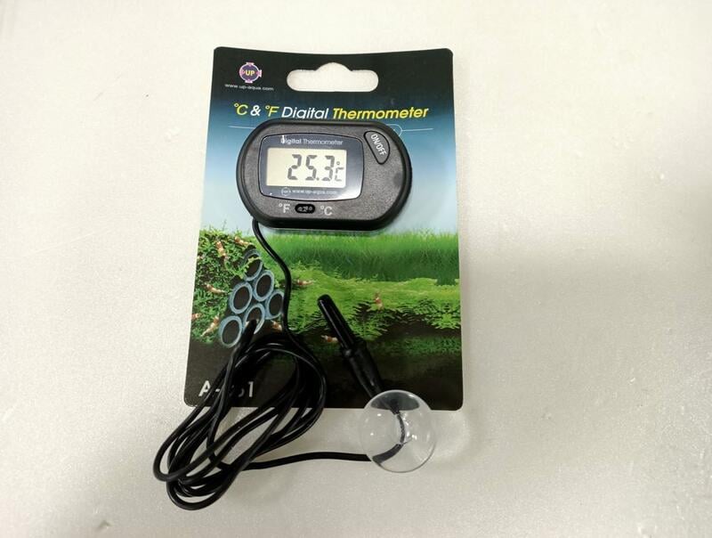 UP 雅柏 ( 電子溫度計 - 外置型 ) 攝氏-華氏，液晶顯示 溫度計、魚缸 水溫計、感溫計 | 露天拍賣